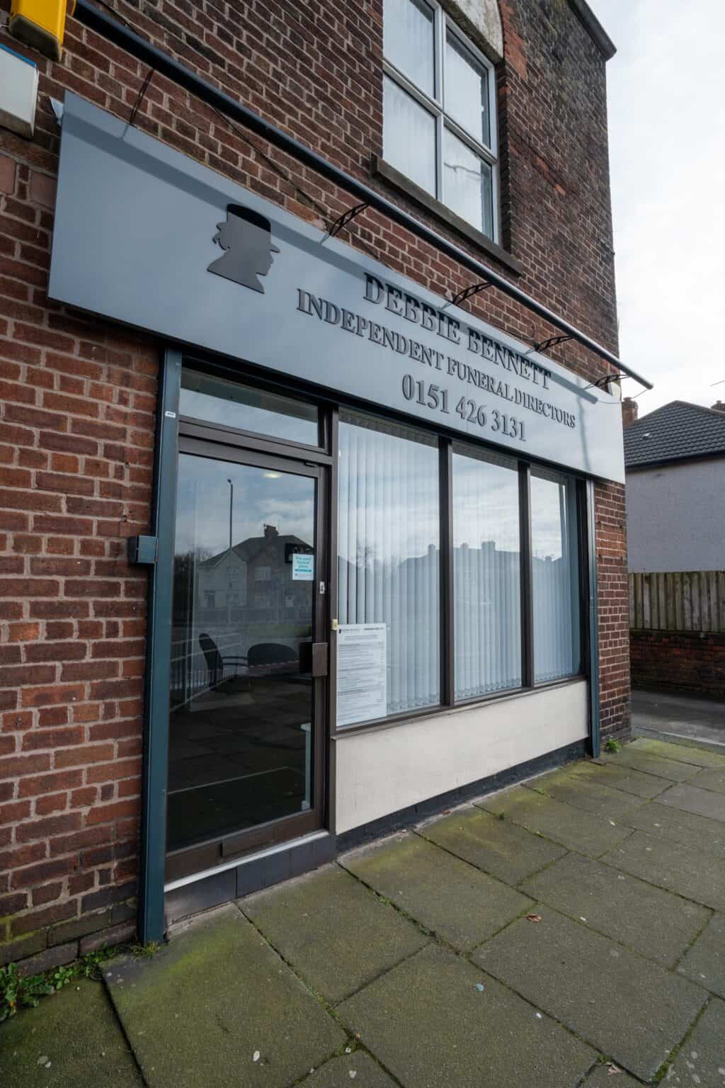 Funeral Directors Bootle | Debbie Bennett Funeral Directors